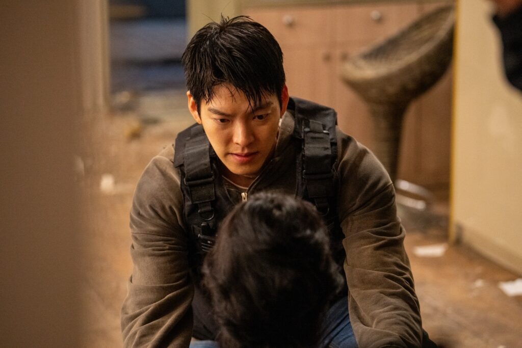 Fans Welcome Back Kim Woo Bin in Netflix 'Officer Black Belt ...