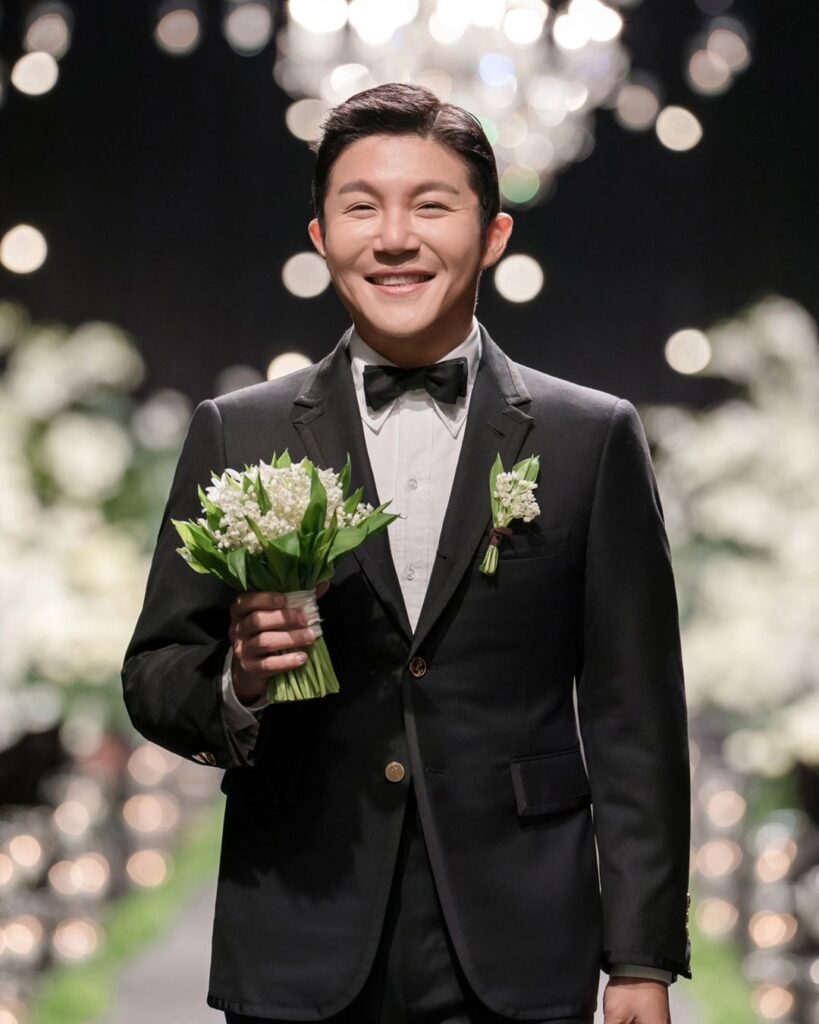 Cho Sae Ho Ties the Knot in Star-Studded Ceremony with G-Dragon, Lee ...