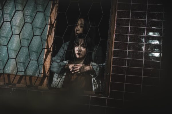 'Light Shop' Review: A Slow-Burning Tale Balancing Human Drama and ...