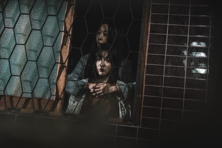 'Light Shop' Review: A Slow-Burning Tale Balancing Human Drama and ...