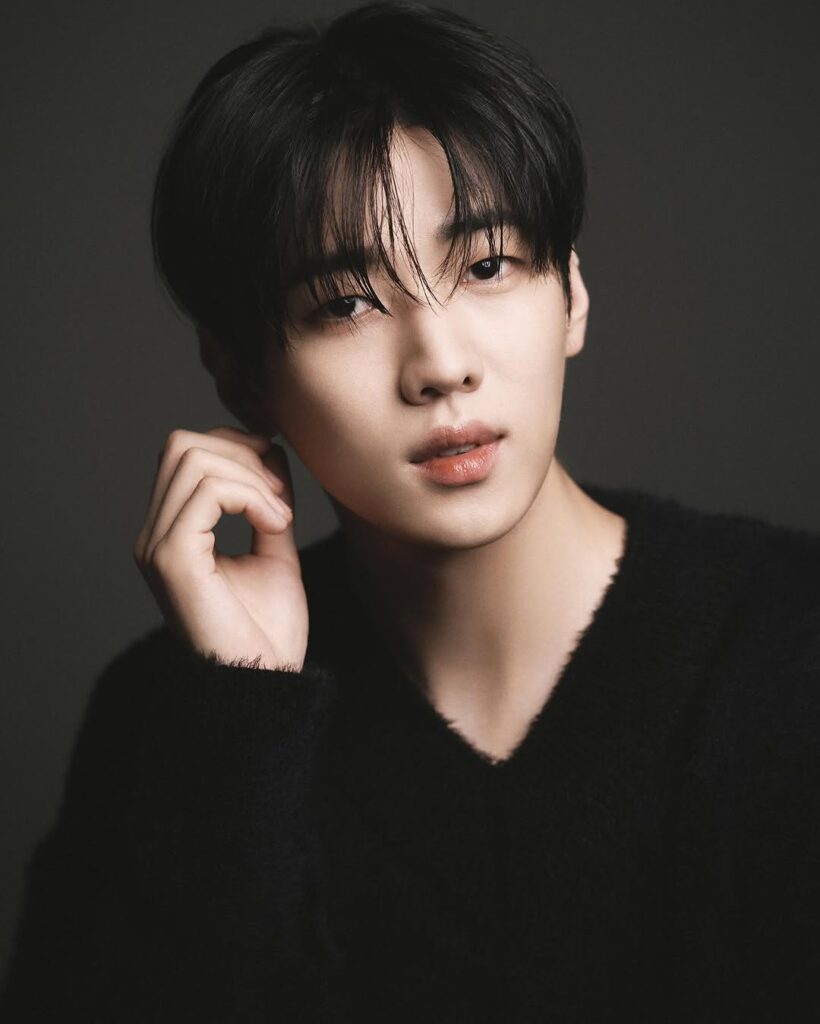 DKZ's Jaechan Names EXO's D.O. as Role Model: 'He Excels in Both Music ...