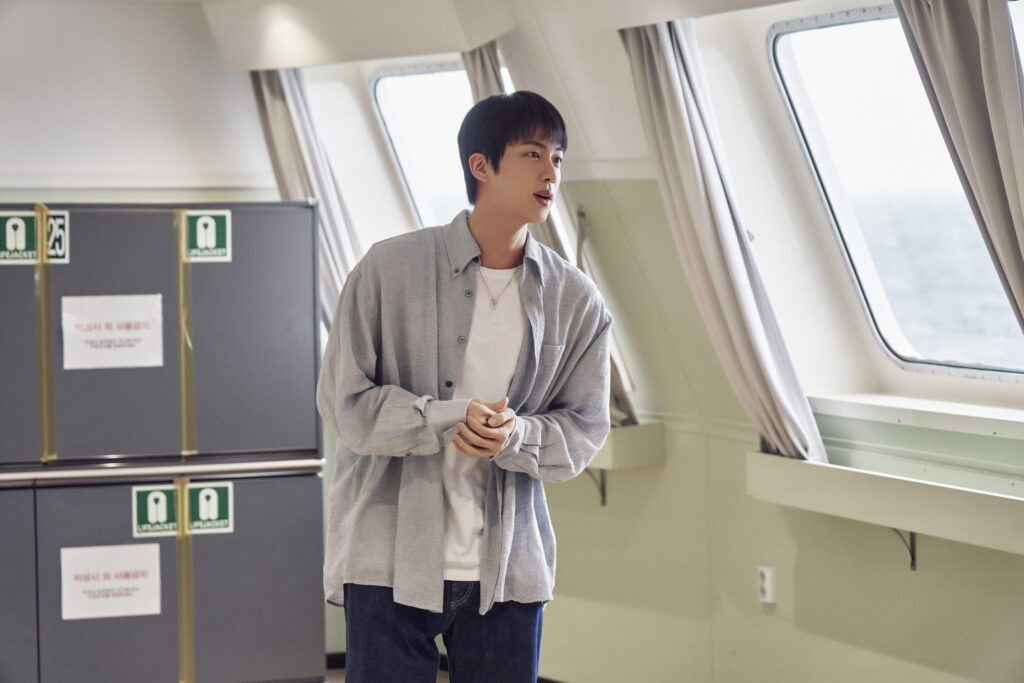 BTS's Jin Turns into MacGyver Jin in Netflix's Wild New 'Kian's Bizarre ...
